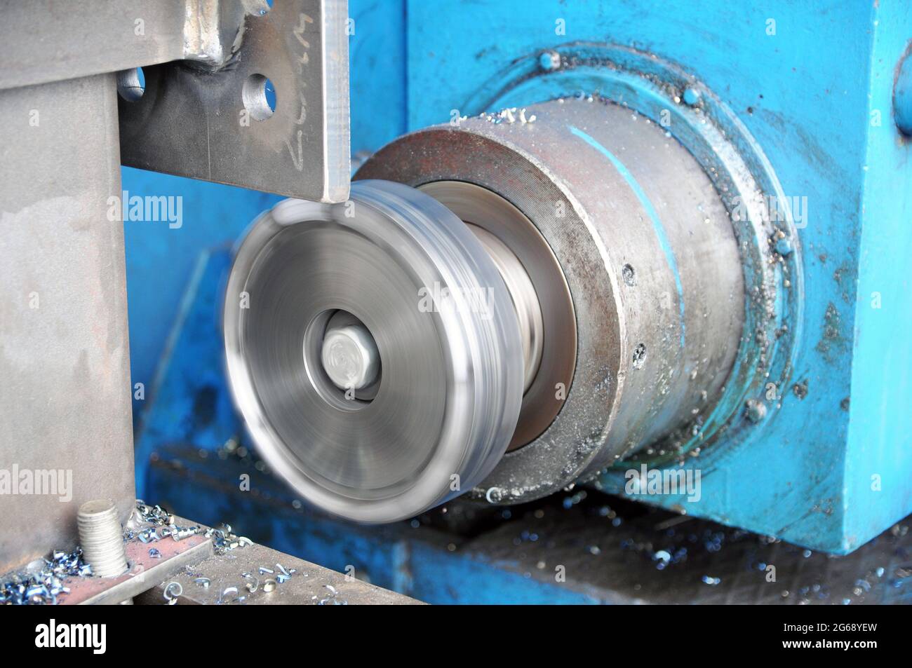 Metalworking process on a lathe. Frazing of metal structures. Industry ...
