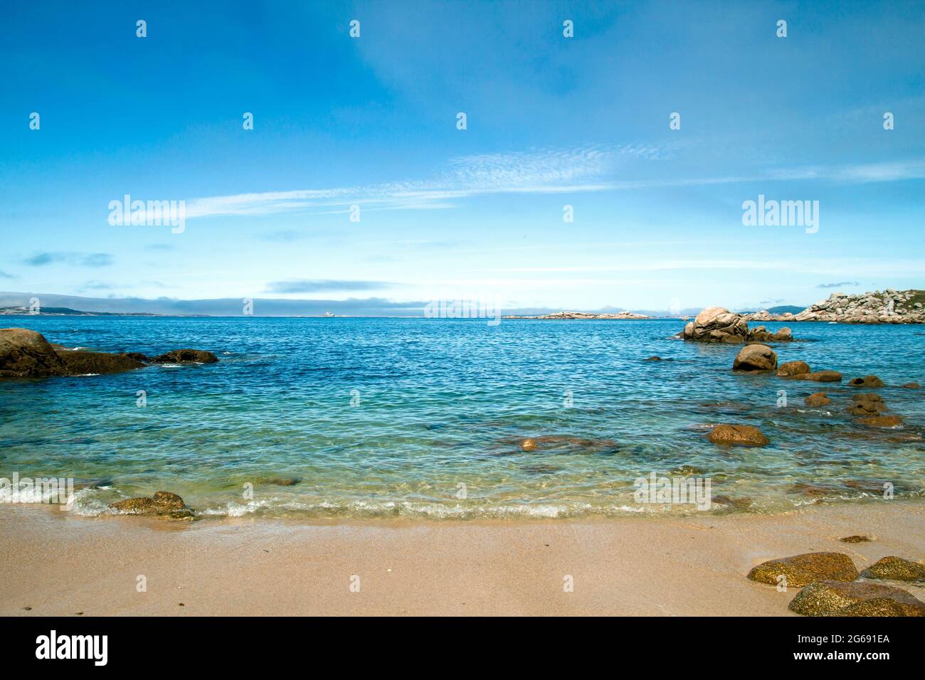 Beautiful beach in galicia spain hi-res stock photography and images ...