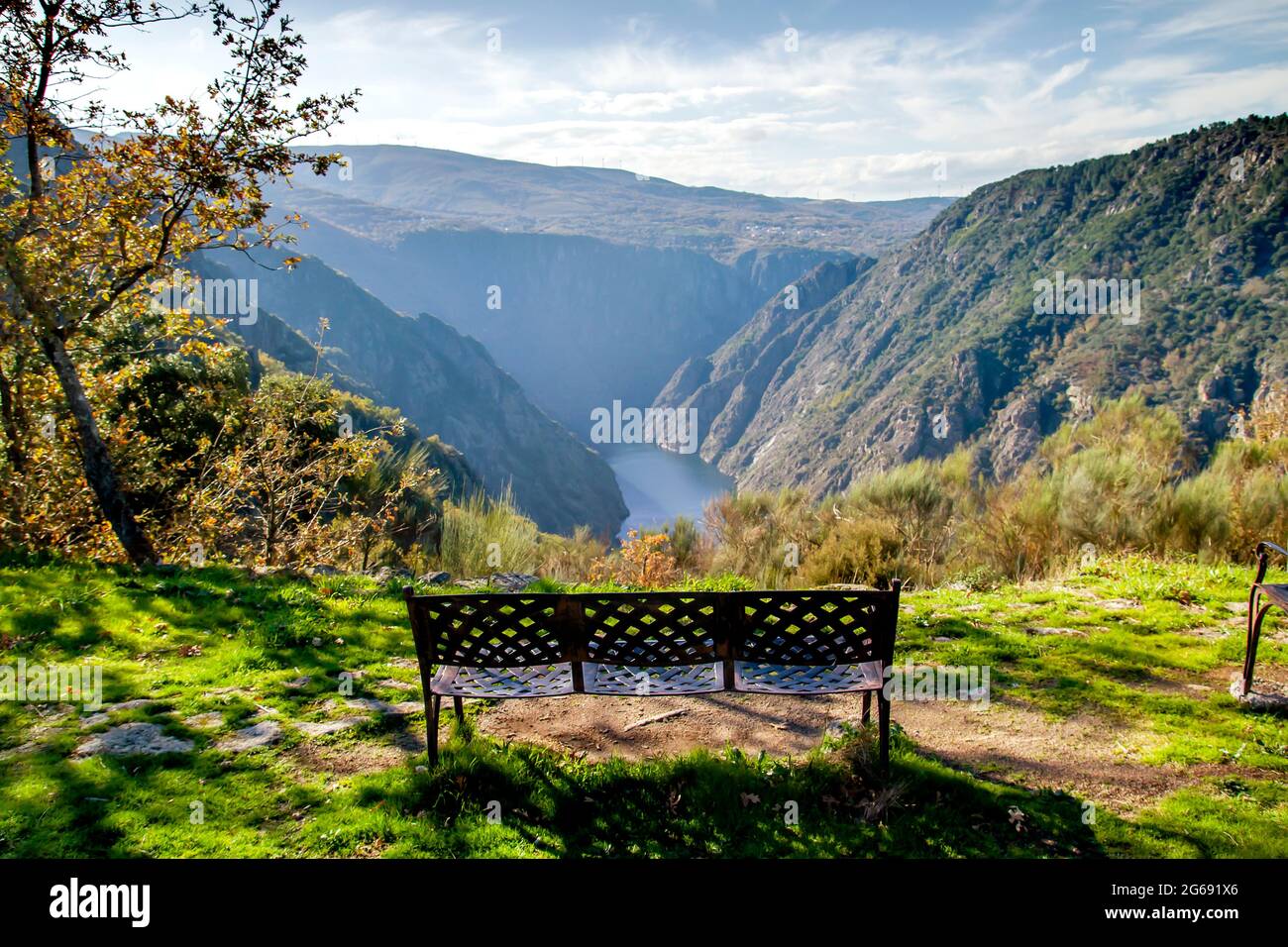 Sil river views hi-res stock photography and images - Alamy