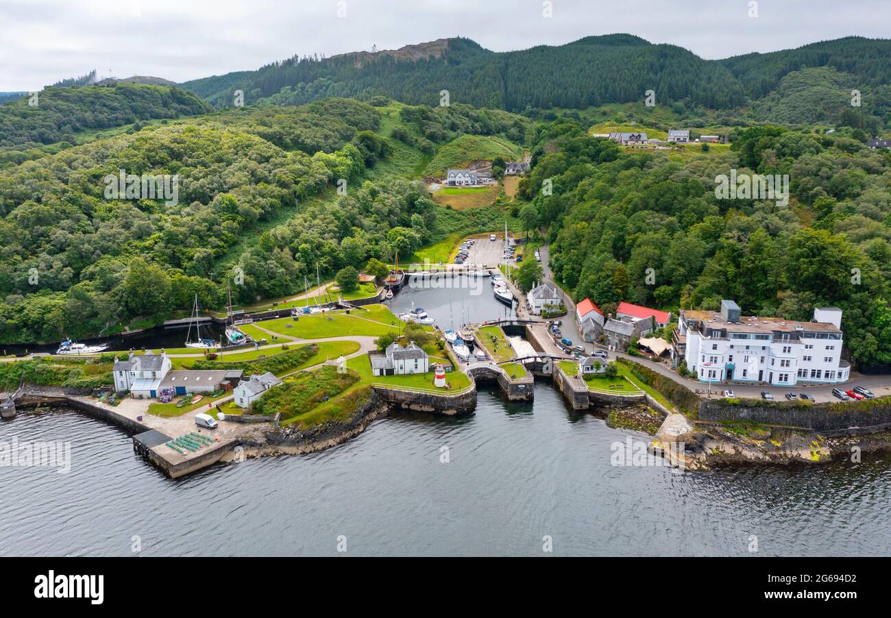 From the canal hi-res stock photography and images - Alamy