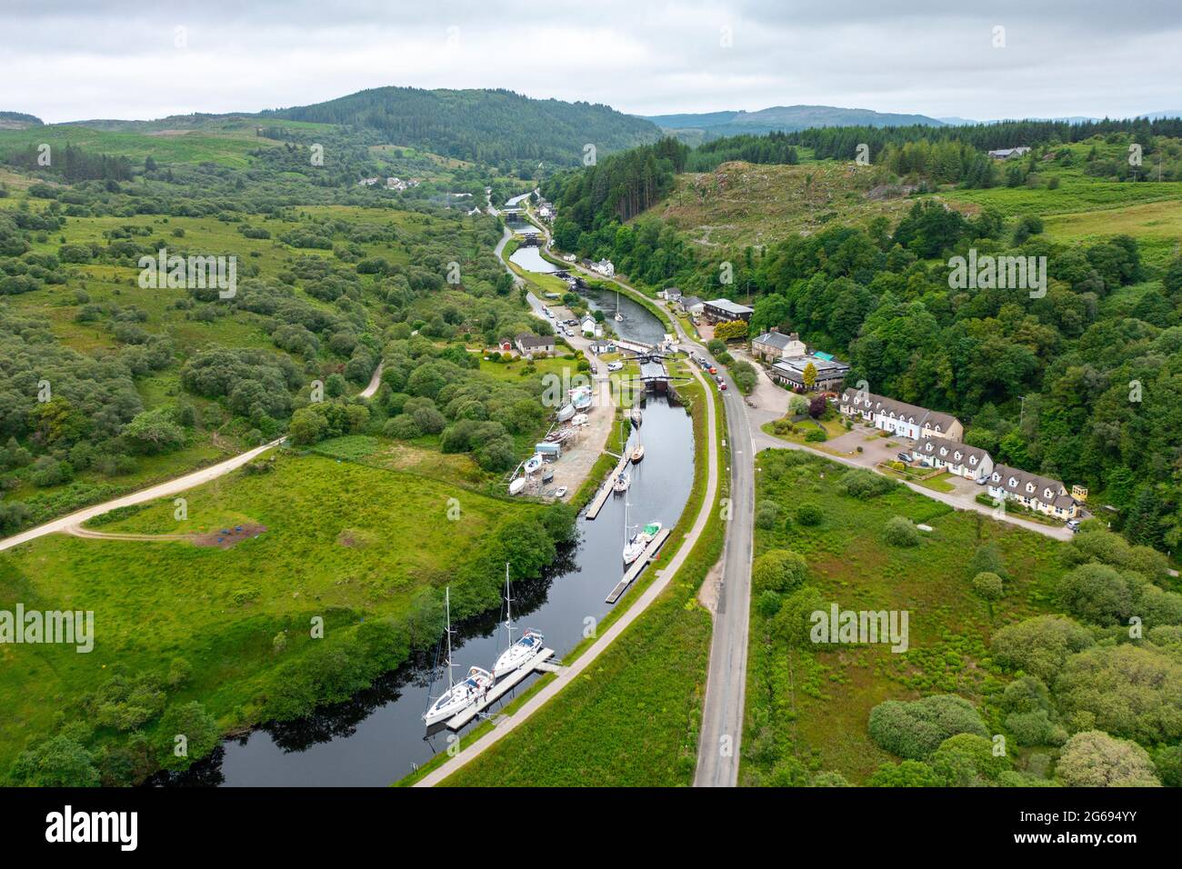 Scottish canal hi-res stock photography and images - Alamy