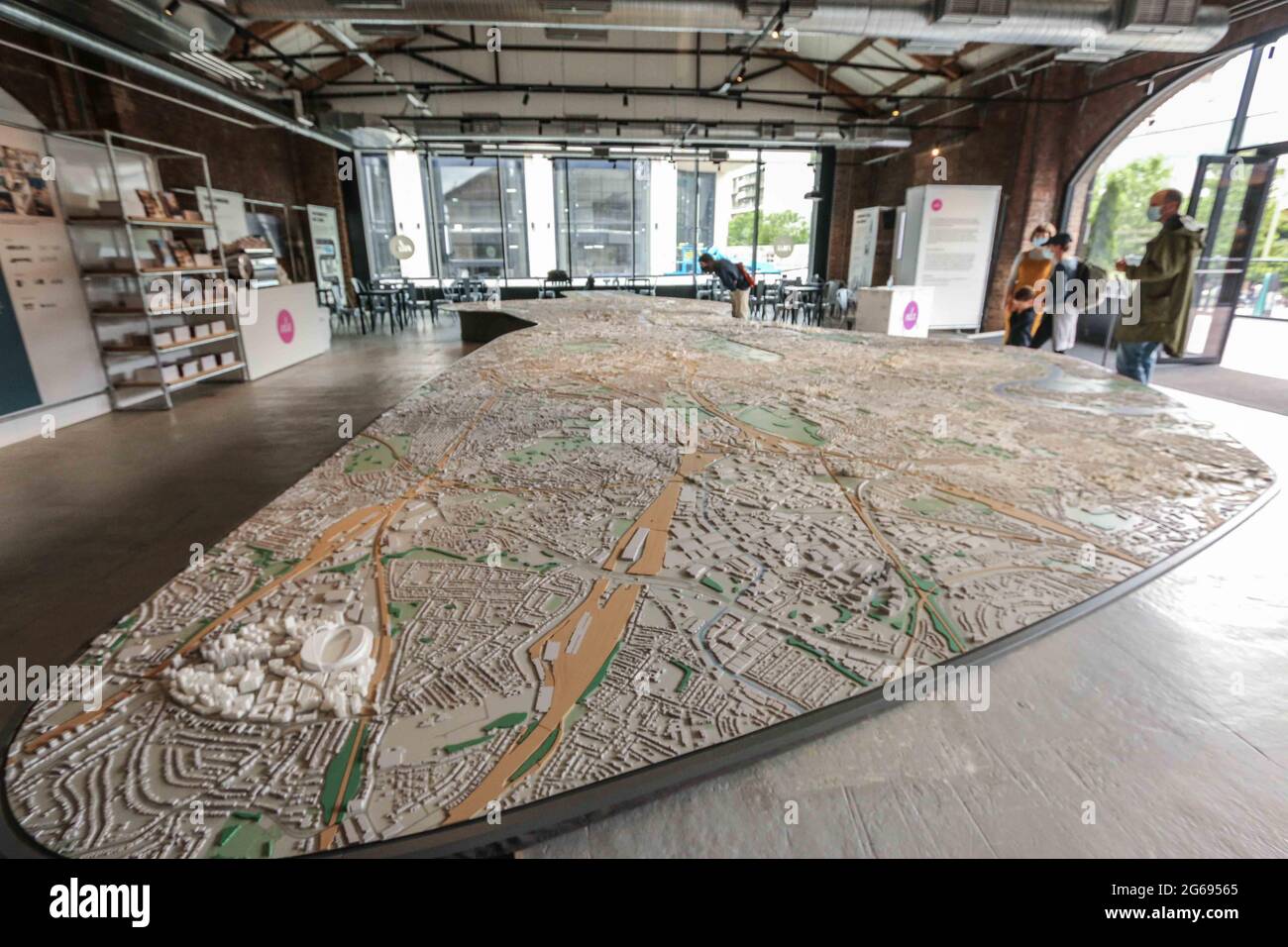 Wembley stadium model hi-res stock photography and images - Alamy