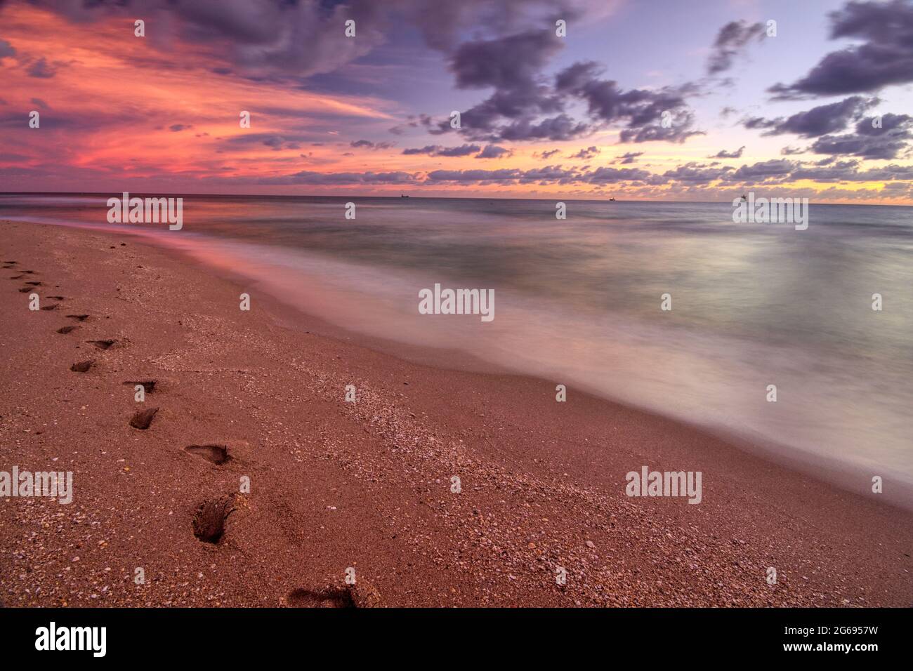 Sunrise broward county florida hi-res stock photography and images - Alamy