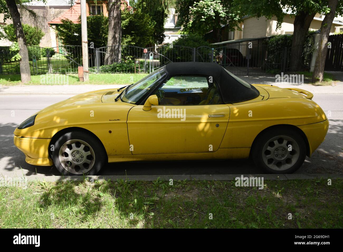 Fiat barchetta hi-res stock photography and images - Alamy