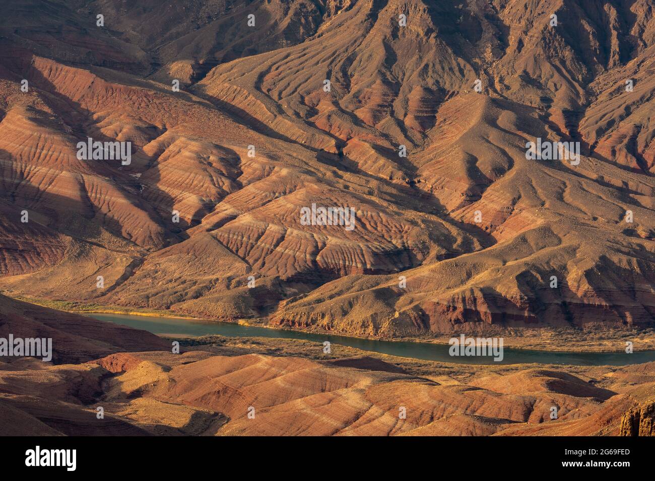 Straight sections hi-res stock photography and images - Alamy