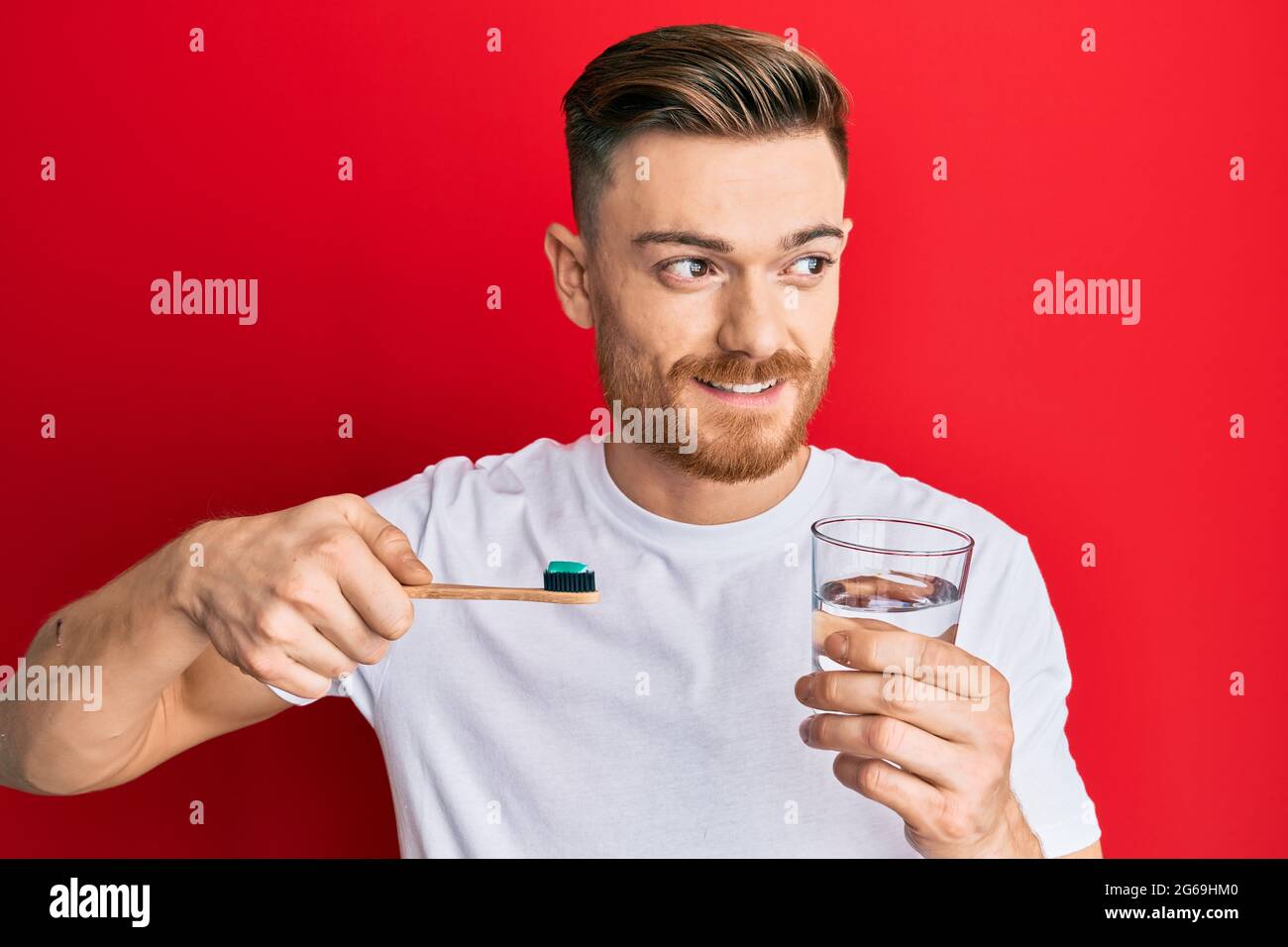 Dentist clean man tooth water hi-res stock photography and images - Alamy