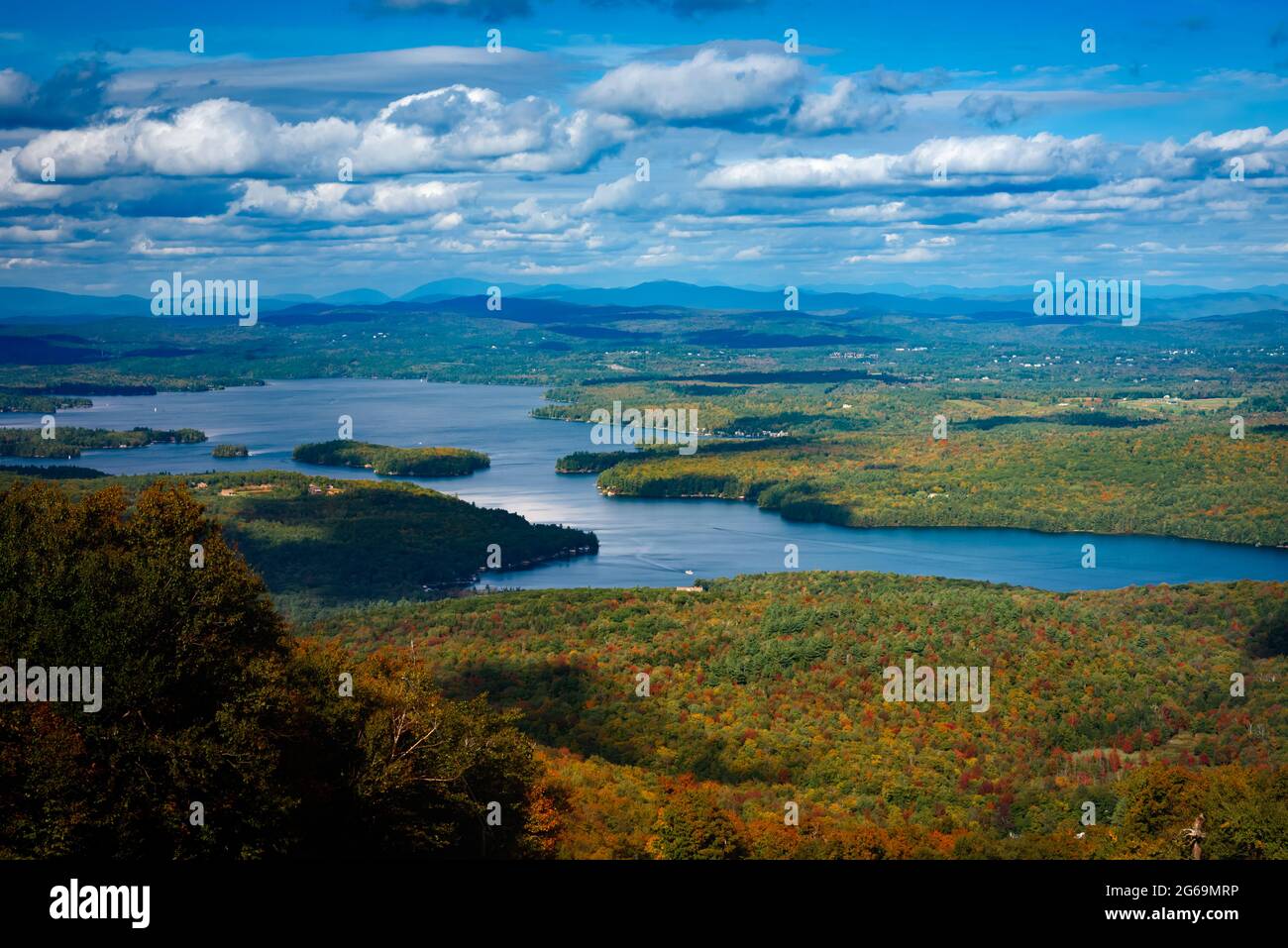 Sunapee lake hi-res stock photography and images - Alamy