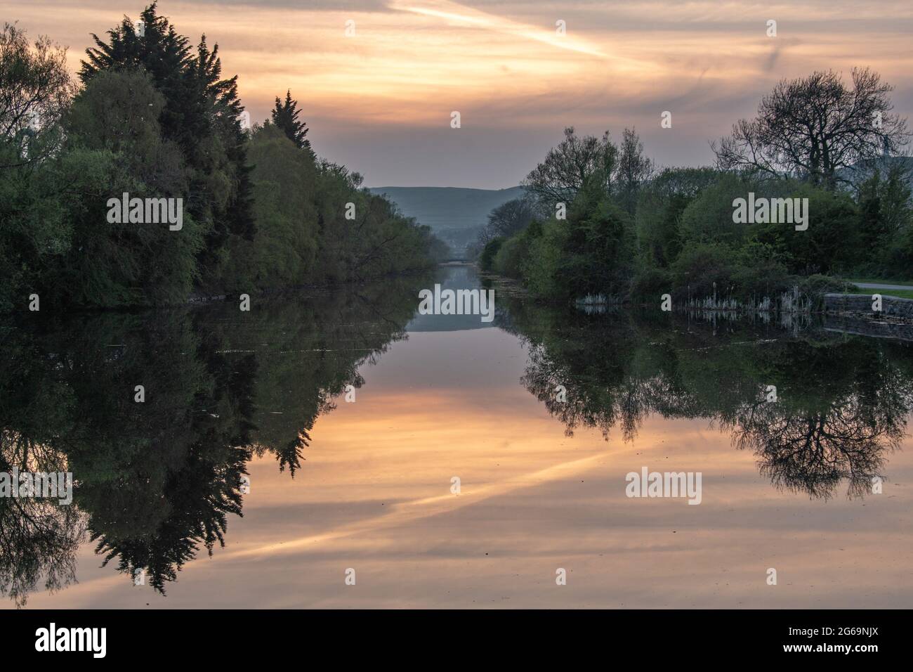 Ulverston canal hi-res stock photography and images - Alamy