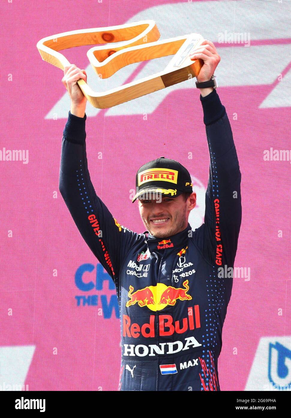 Red bull ring f1 trophy hi-res stock photography and images - Alamy