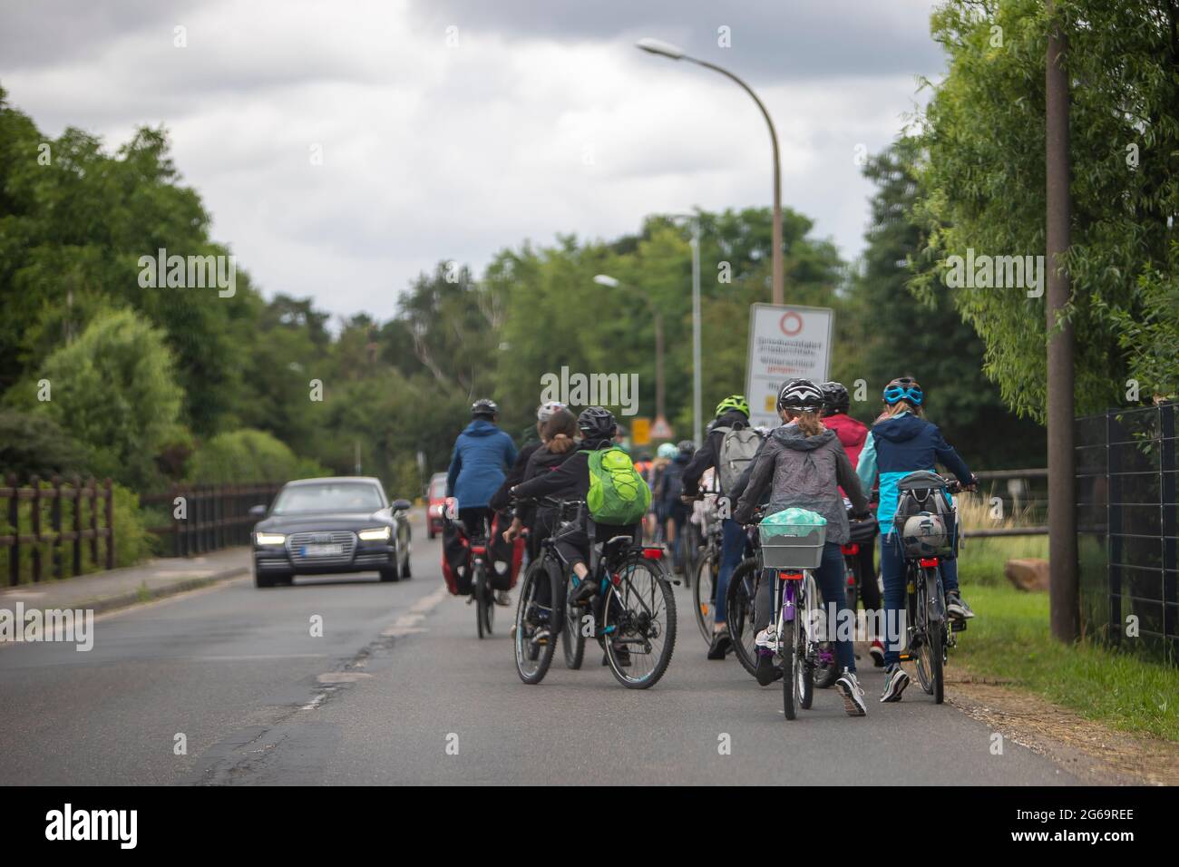 Children school germany sport hi-res stock photography and images - Alamy