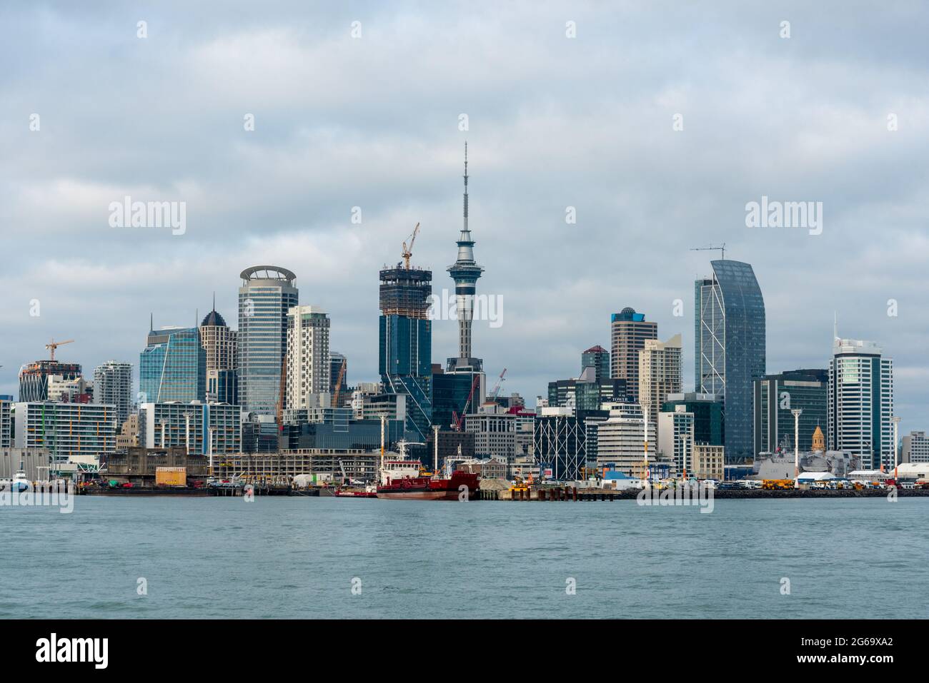 Panoramic view of the Auckland skyline from seaside, New Zealand Stock ...