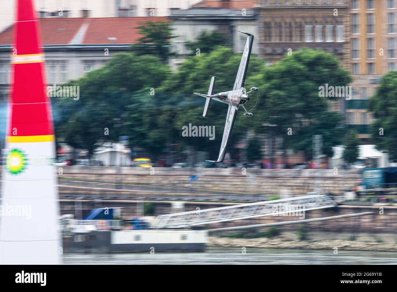 Airplane pylon racing hi-res stock photography and images - Alamy