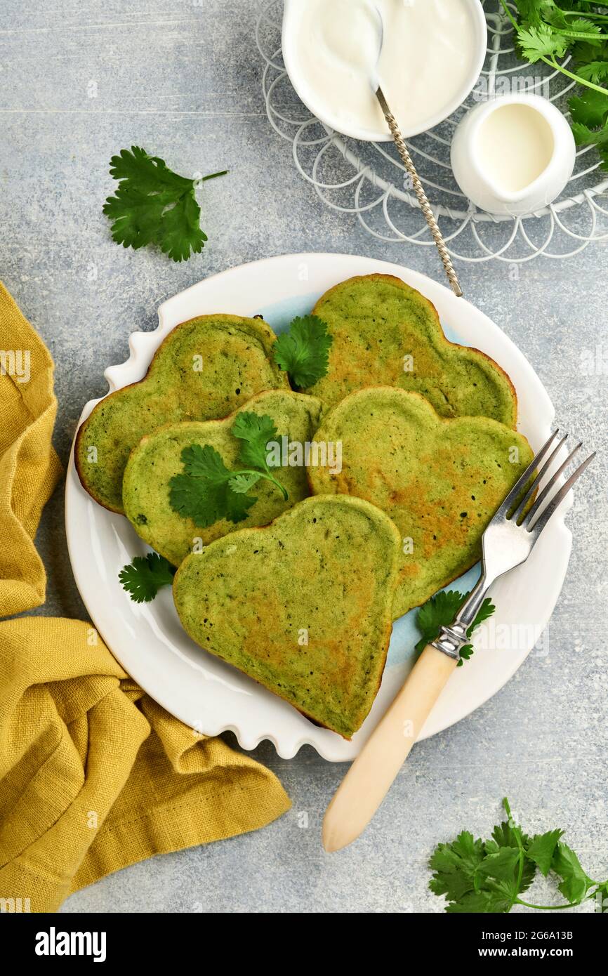 Spinach Heart High Resolution Stock Photography and Images - Alamy