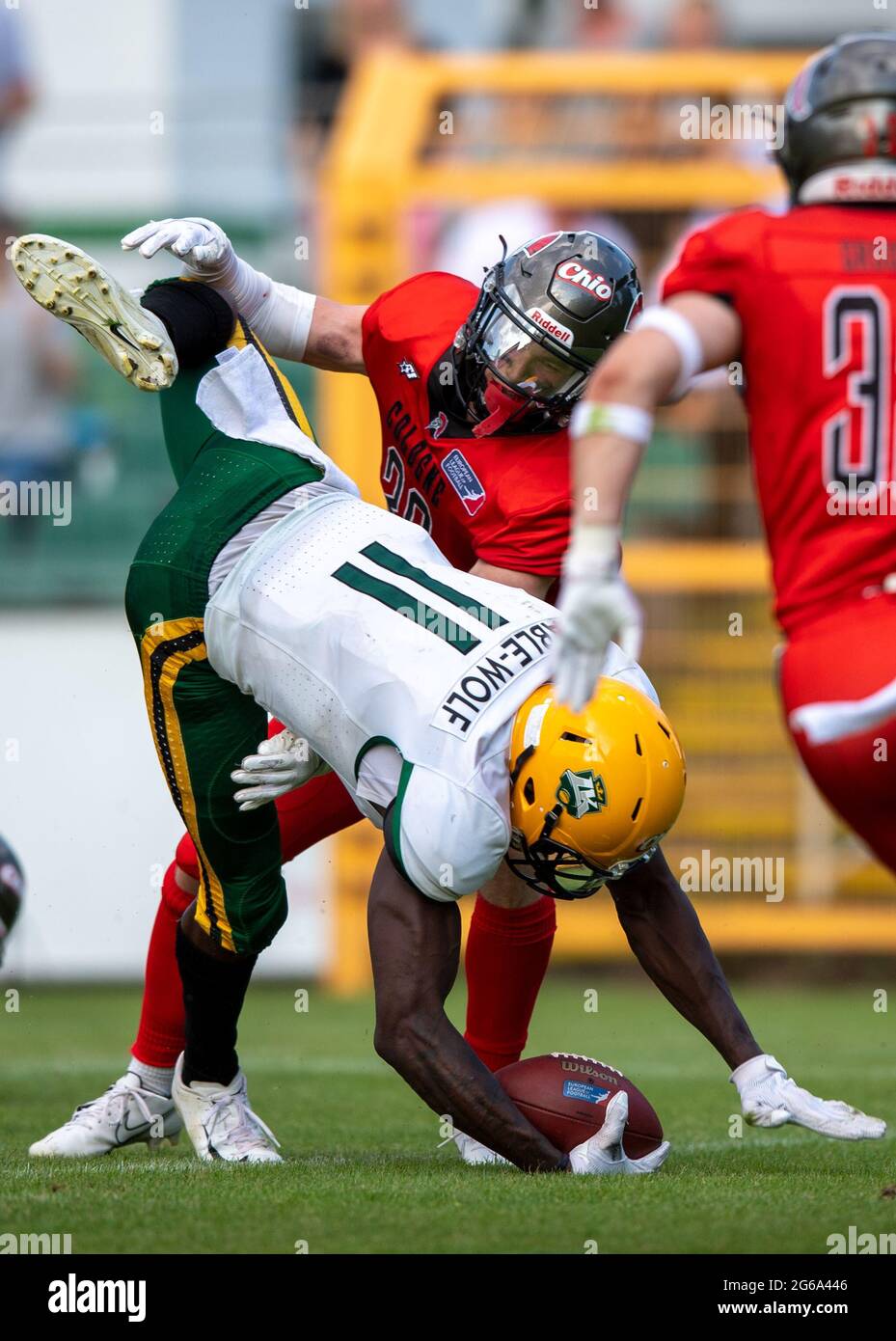 Anthony dable hi-res stock photography and images - Alamy