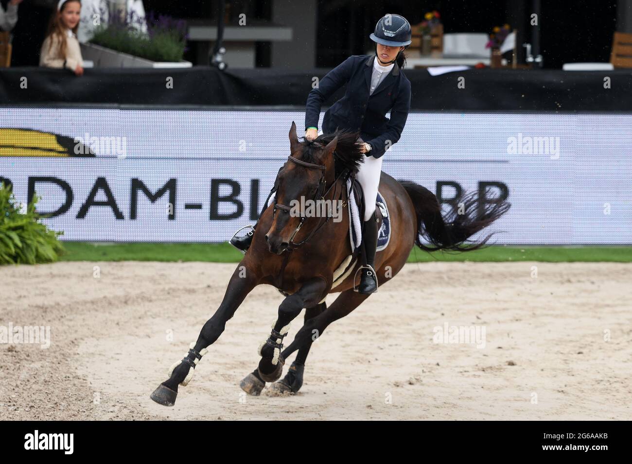 Ioli mytilineou hi-res stock photography and images - Alamy