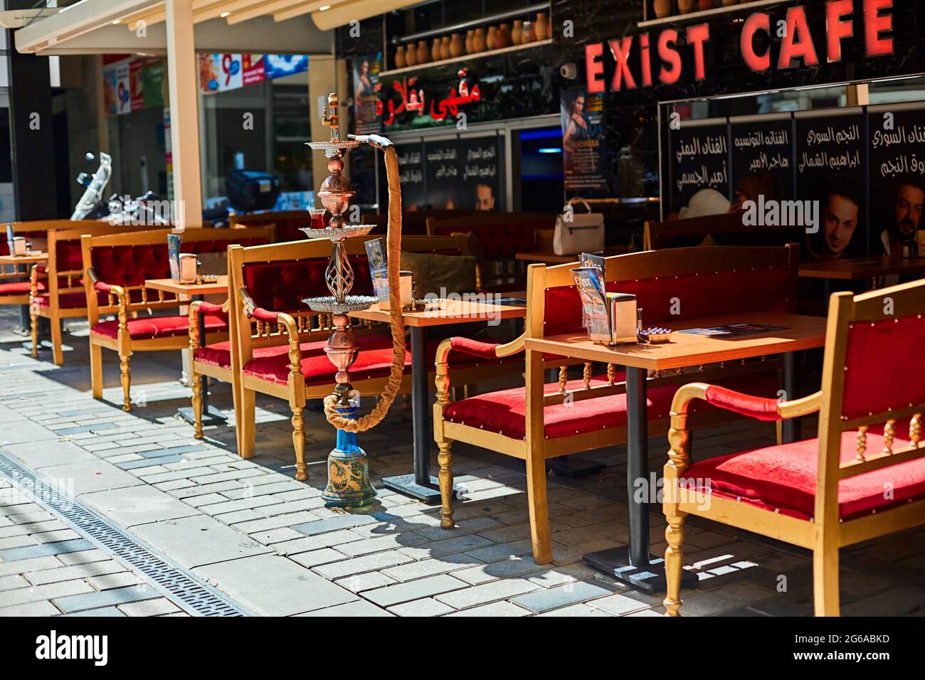 Summer terrace of a cafe with a traditional hookah in Turkey. Istanbul ...