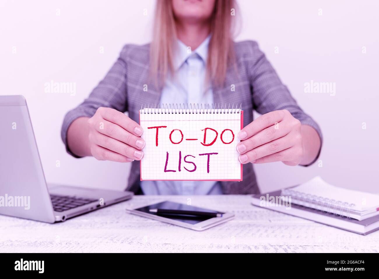 Hand writing sign To do List. Business concept a list of tasks to ...