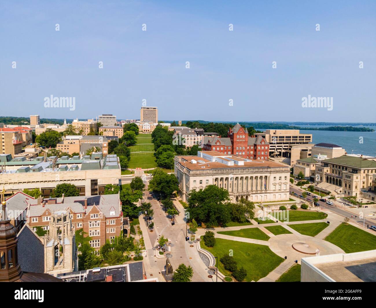 Aerial photograph of the University of Wisconsin-Madison, Madison ...
