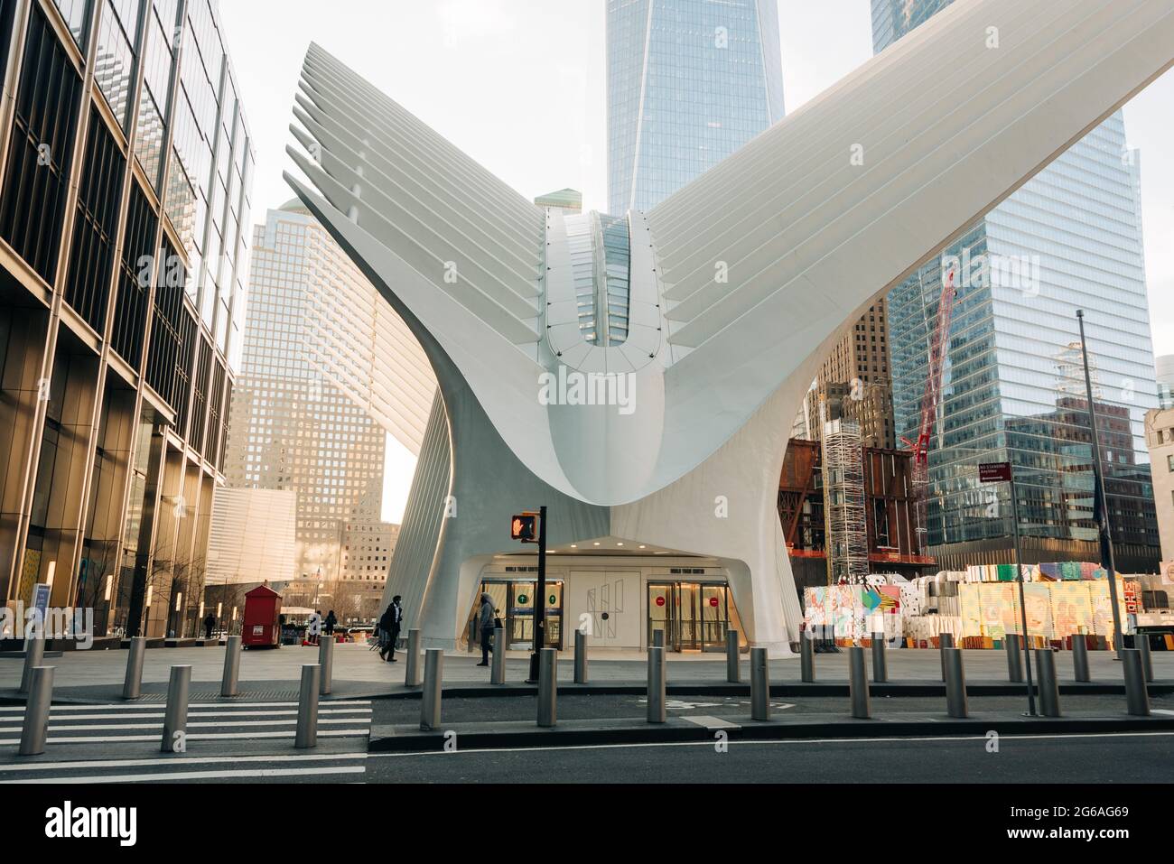 New york oculus exterior hi-res stock photography and images - Alamy