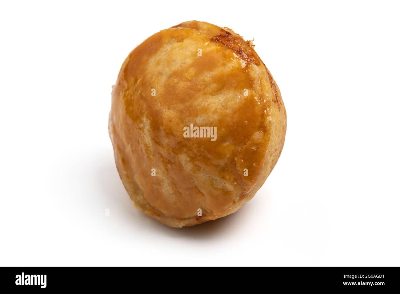 Empadinha, traditional Brazilian snack food usually stuffed with ...