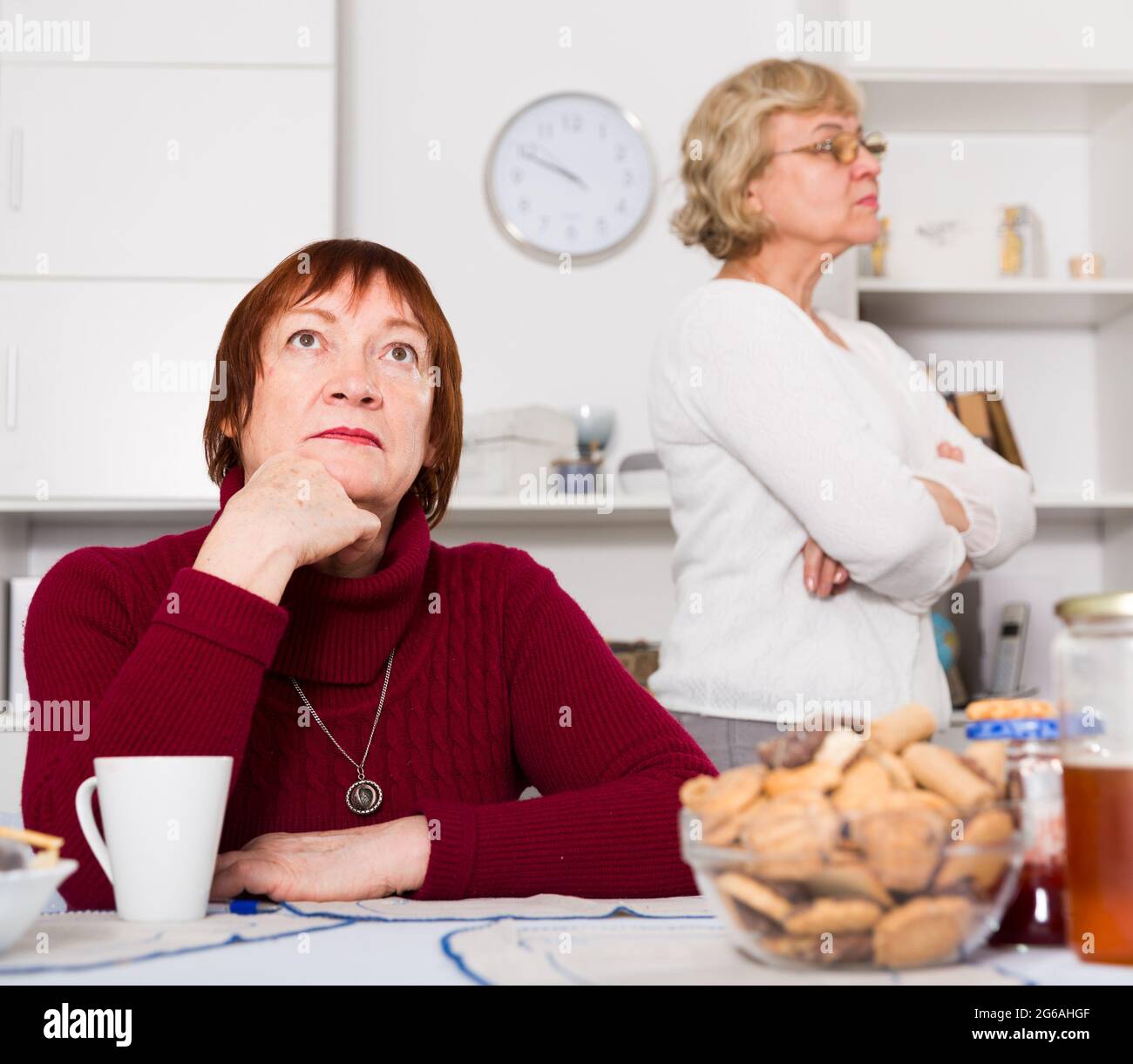 Disagreement and discord hi-res stock photography and images - Alamy