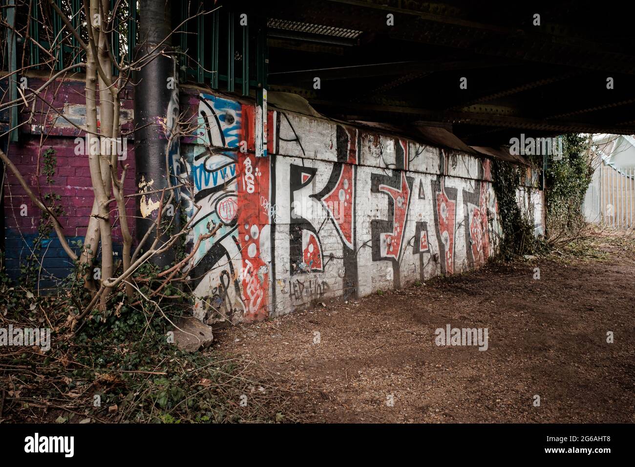 Graffiti under a bridge hi-res stock photography and images - Alamy