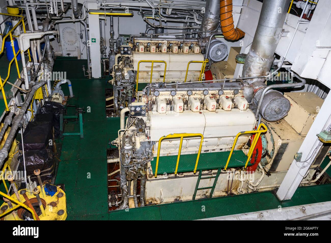 Marine engine. Diesel generator. Engine room interior Stock Photo - Alamy