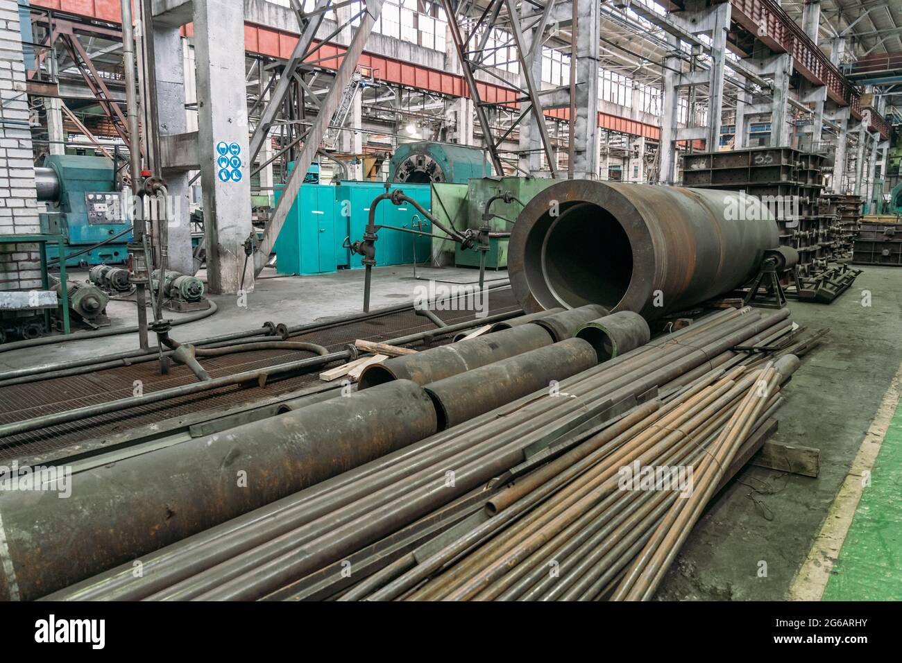 Steel tube or pipe machinery part product manufactured in metalwork ...