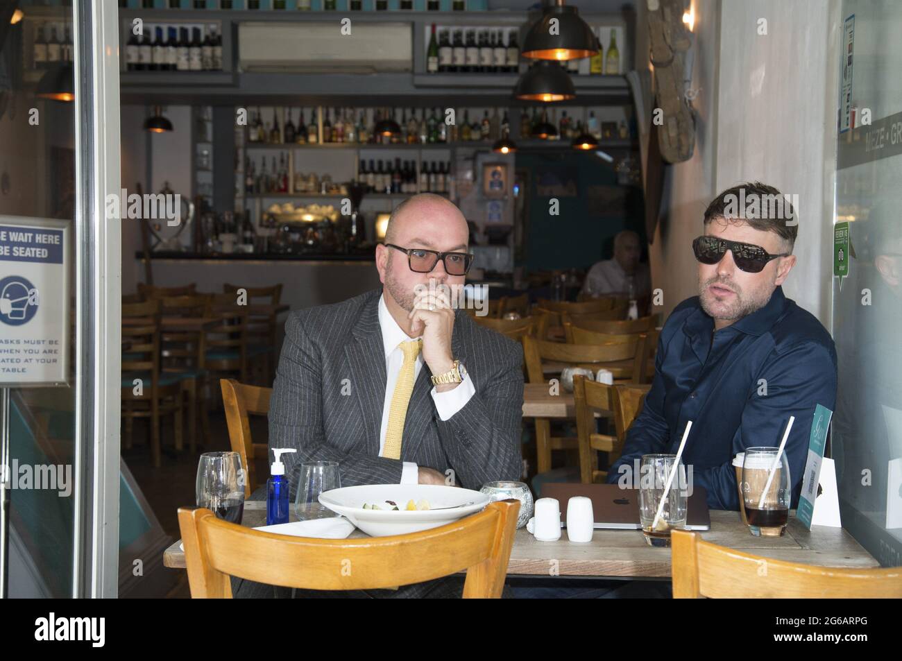 Ian ogilvy hi-res stock photography and images - Alamy