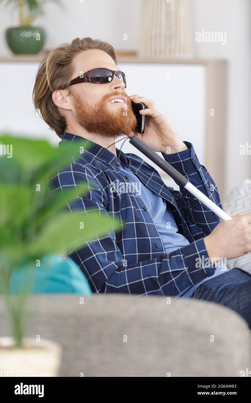 Talking phone for blind hi-res stock photography and images - Alamy