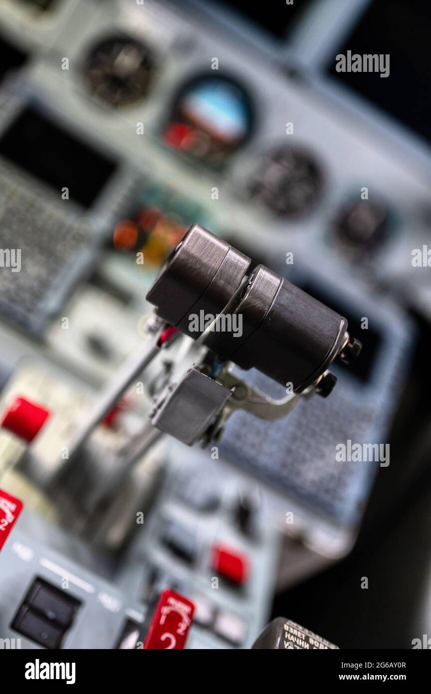 Engine thrust levers. Modern jet aircraft, cockpit Stock Photo - Alamy