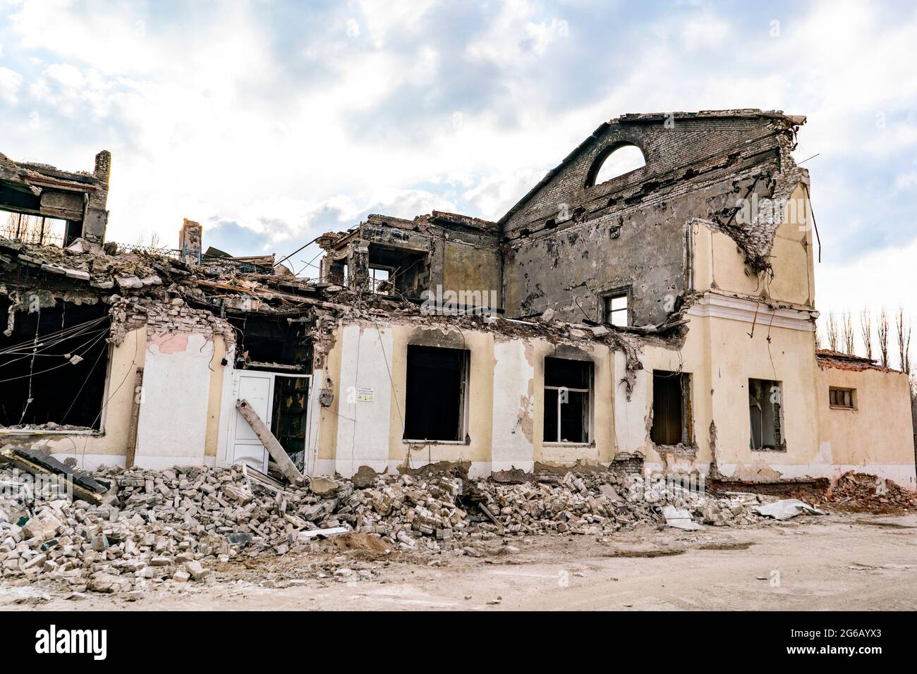 destroyed ruined house in the war and bricks laying around Stock Photo ...