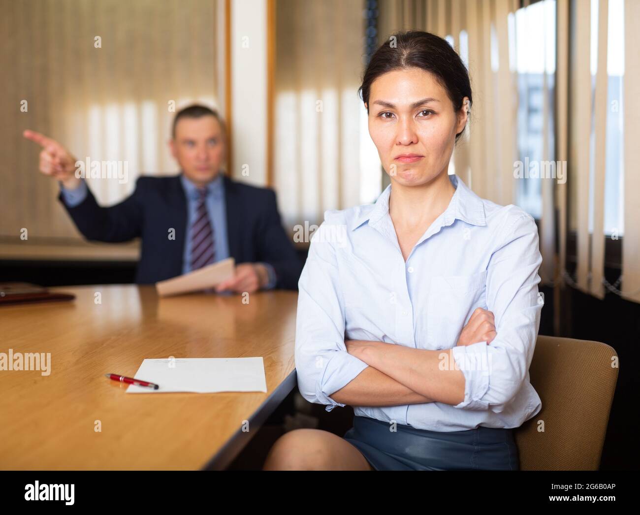 Angry boss firing female colleague hi-res stock photography and images ...