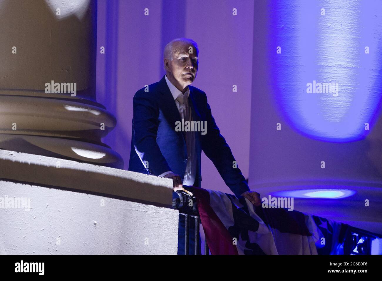 White house truman balcony hi-res stock photography and images - Alamy