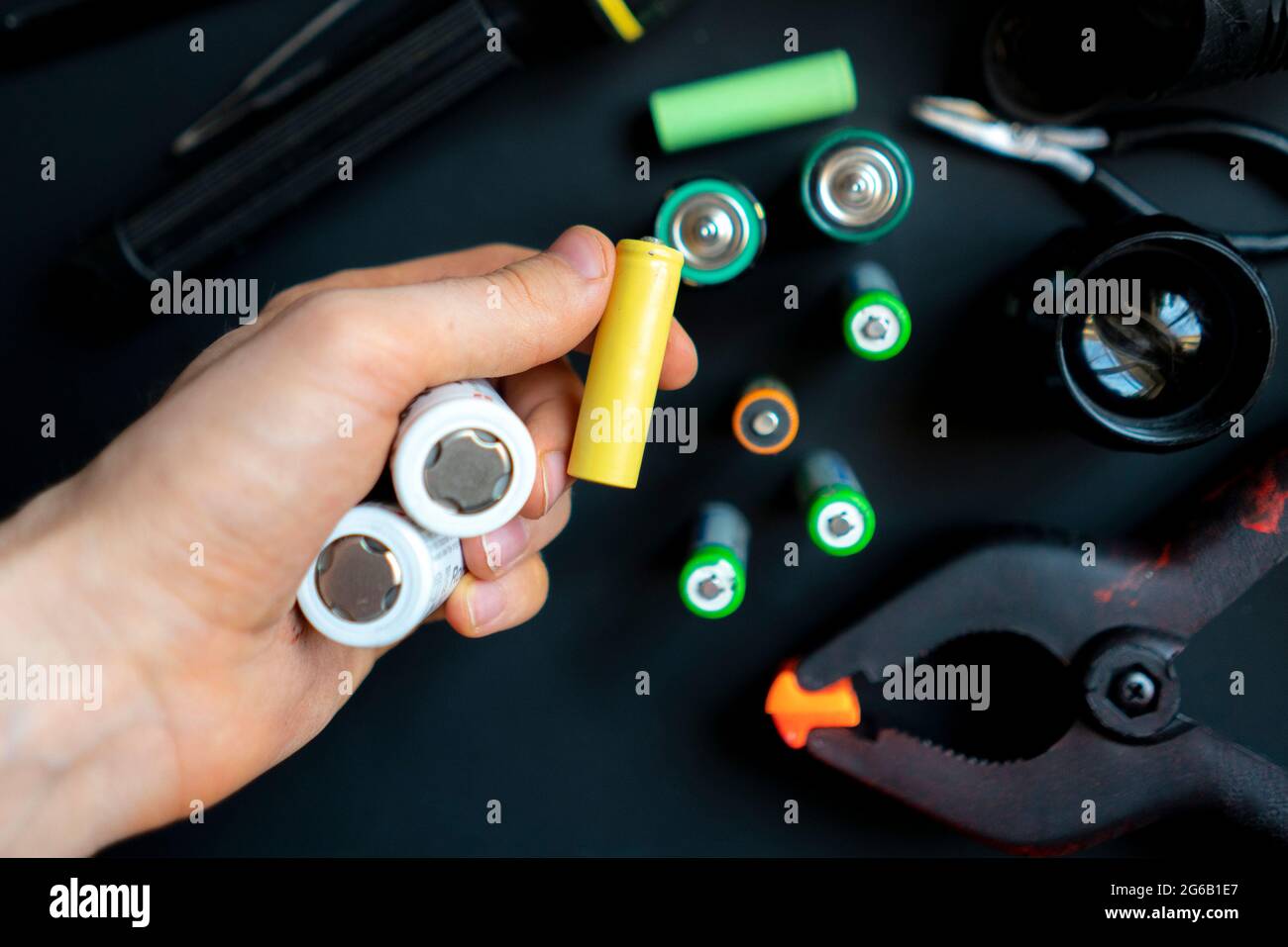 Black battery above hi-res stock photography and images - Alamy