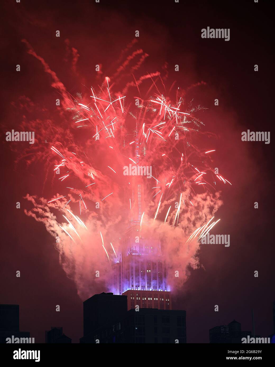 New York, New York, USA. 4th July, 2021. The 2021 Macy's Fireworks Over ...