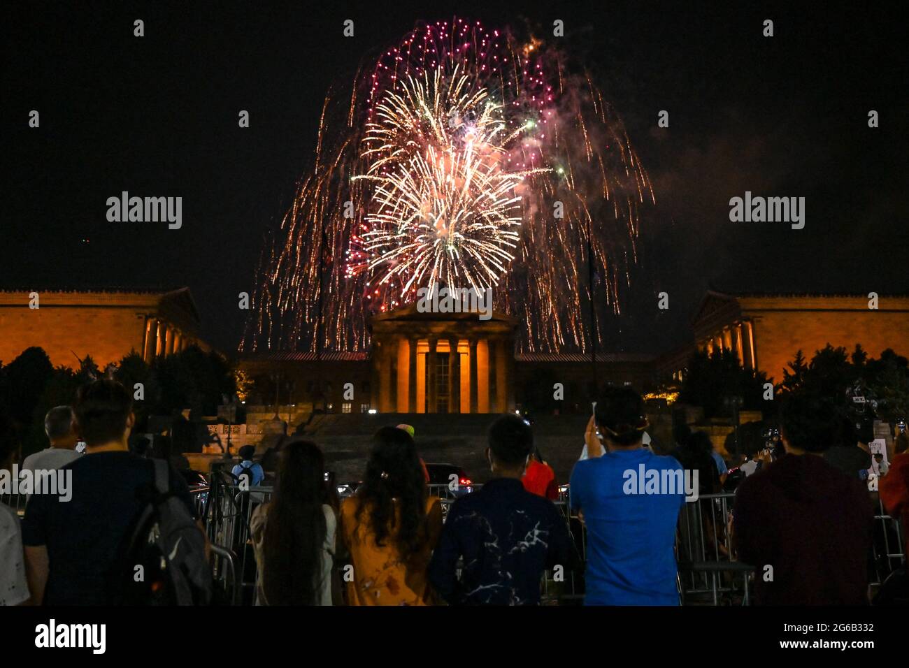 Philadelphia Fireworks High Resolution Stock Photography and Images - Alamy