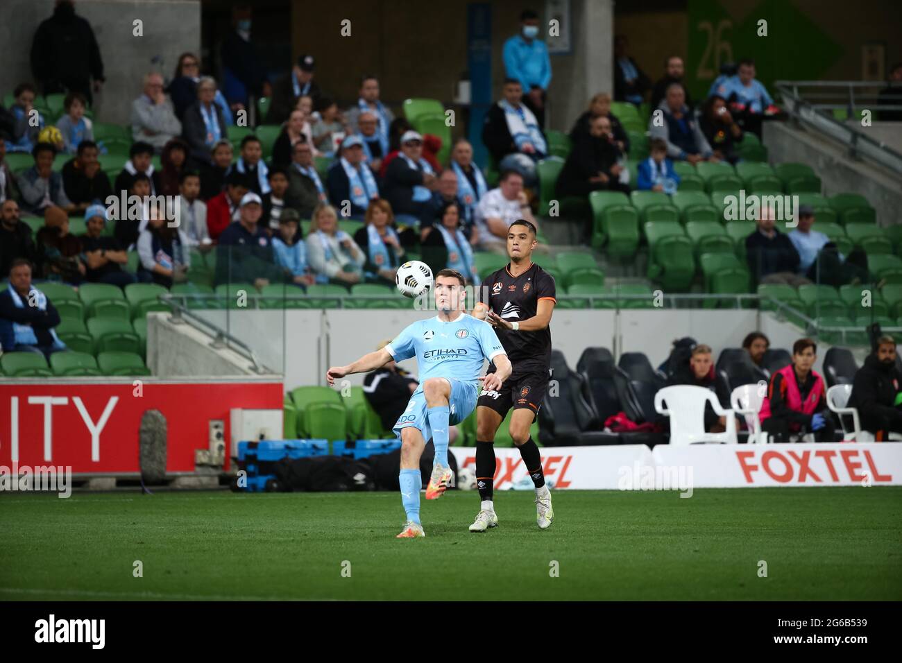 Stadium roar hi-res stock photography and images - Alamy