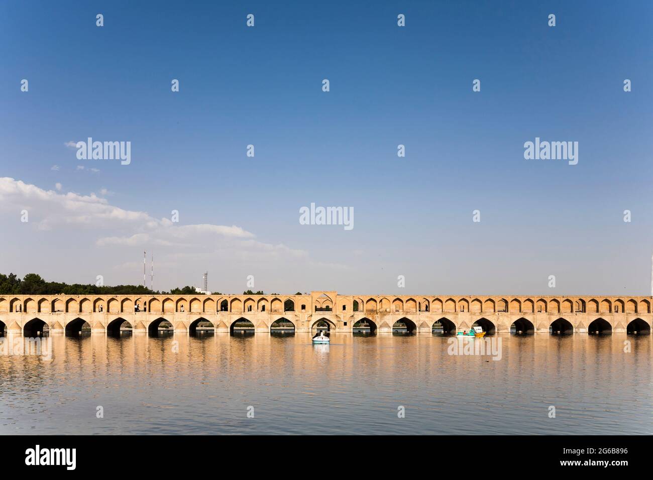 Bridge designs panorama hi-res stock photography and images - Alamy