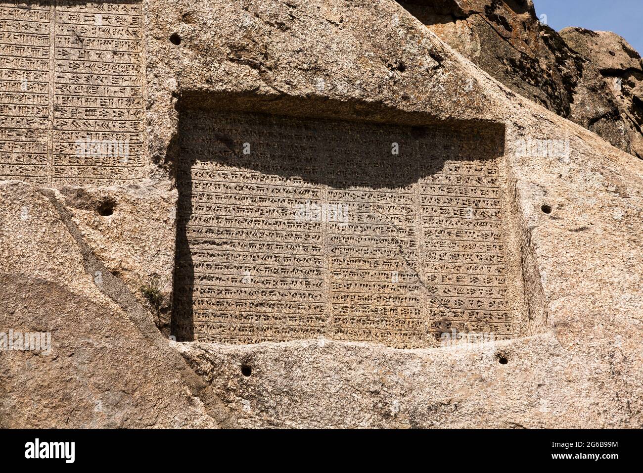 Ganj Nameh(Ganiname), Achaemenid cuneiform inscriptions, suburb of ...