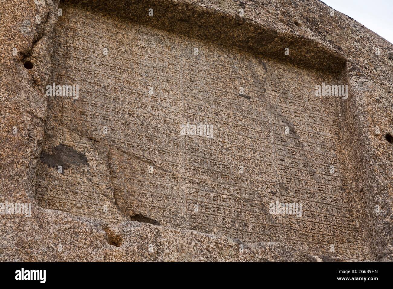 Ganj Nameh(Ganiname), Achaemenid cuneiform inscriptions, suburb of ...