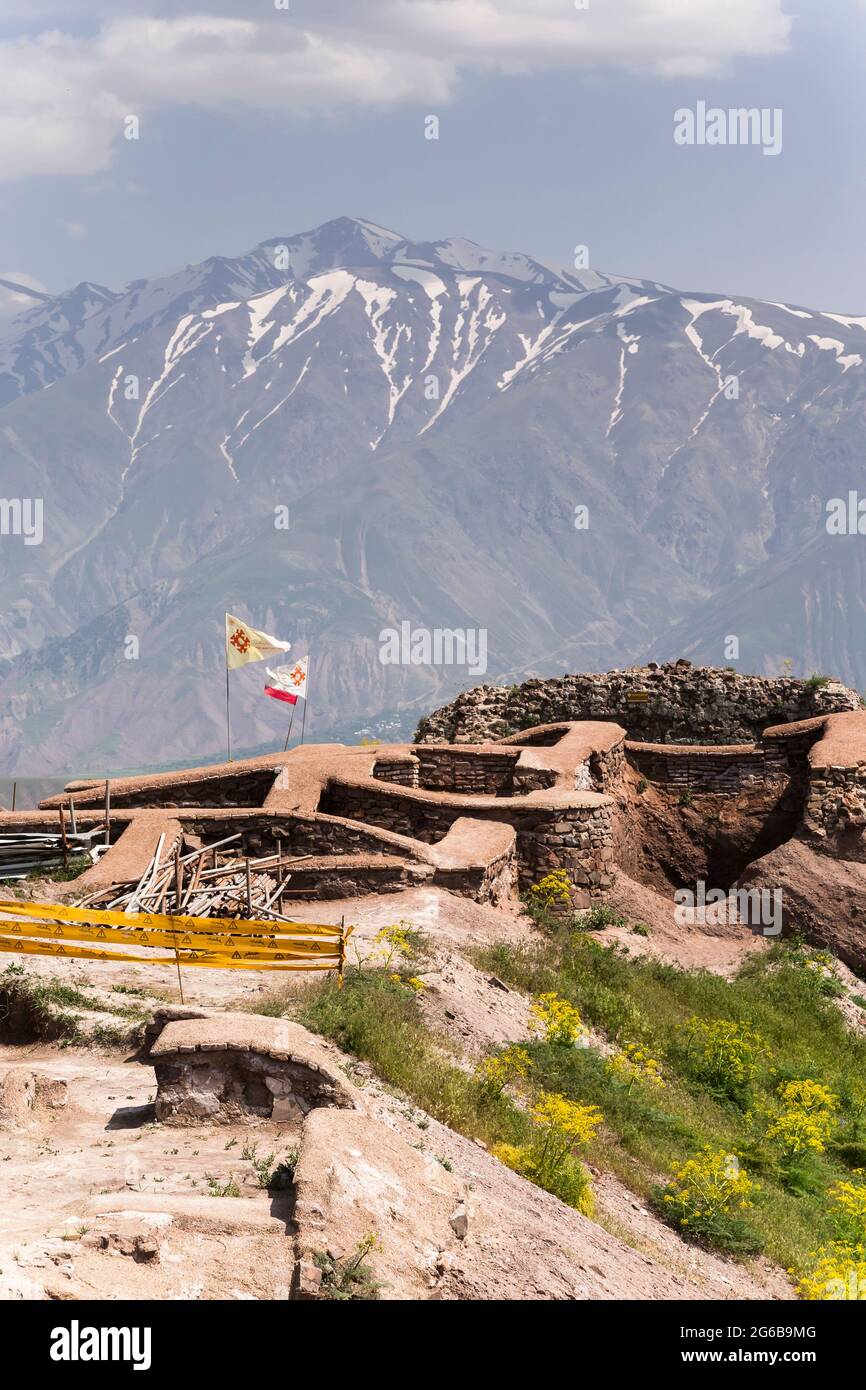 Alamut castle hi-res stock photography and images - Alamy