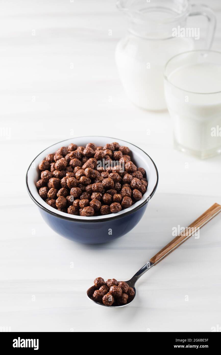 Flakes spheres hi-res stock photography and images - Alamy