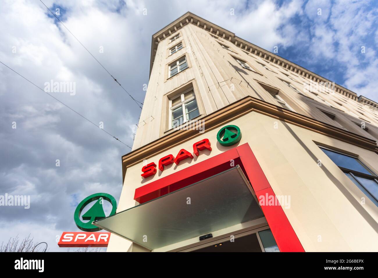 2015 exterior hi-res stock photography and images - Alamy