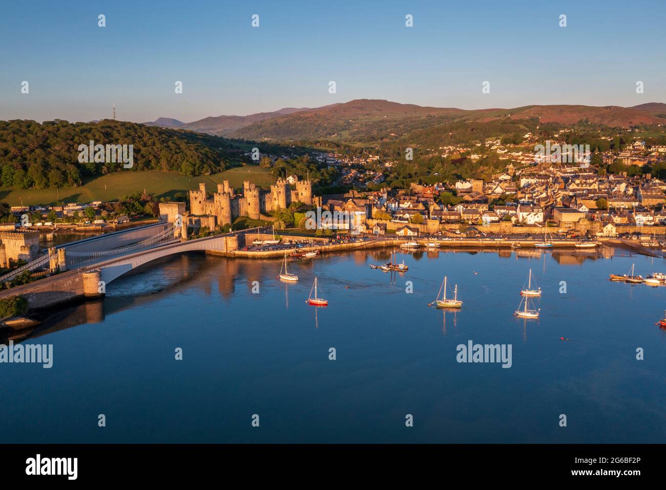 Conwy castle aerial hi-res stock photography and images - Alamy
