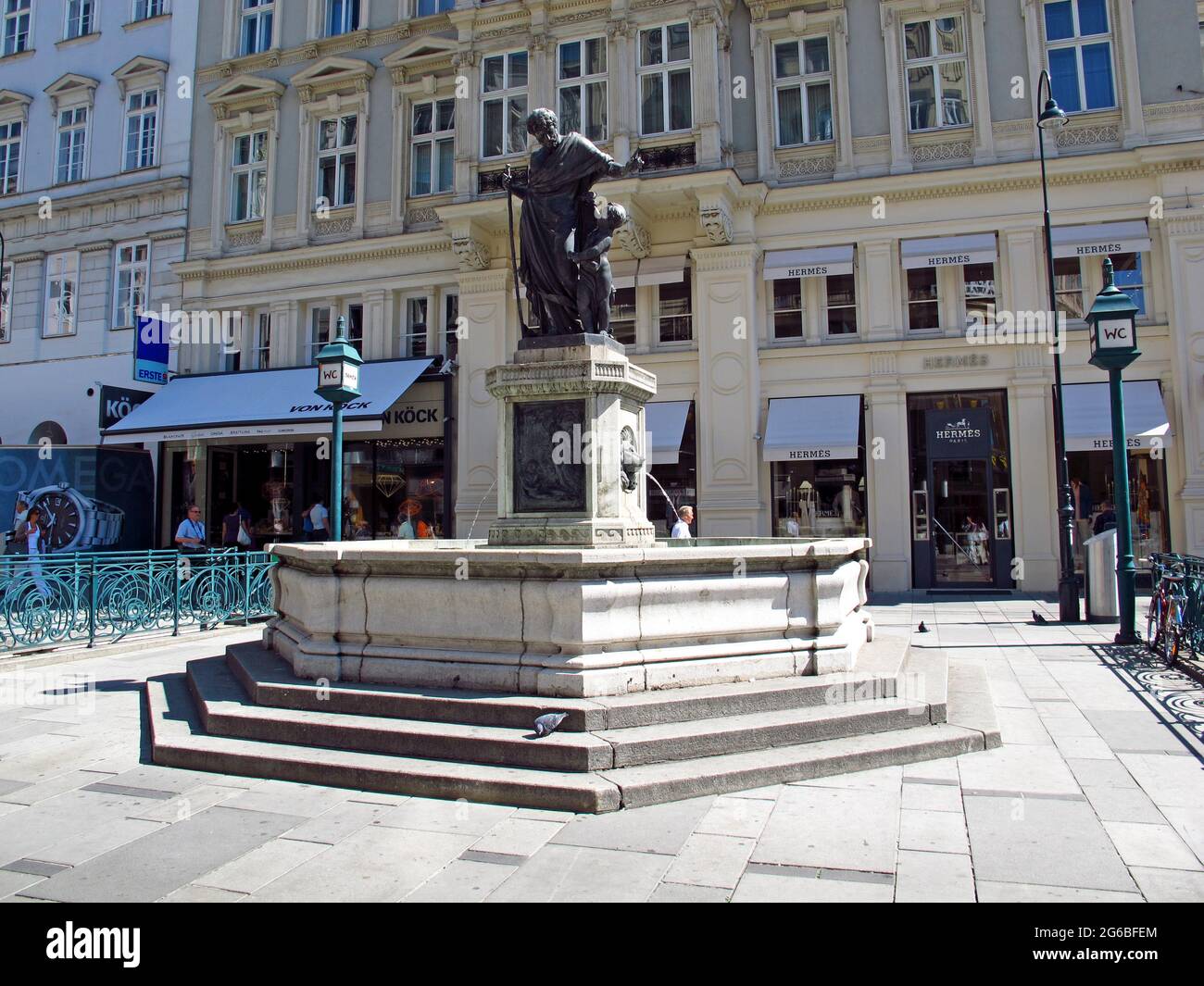 The monument in Vienna, Austria Stock Photo - Alamy