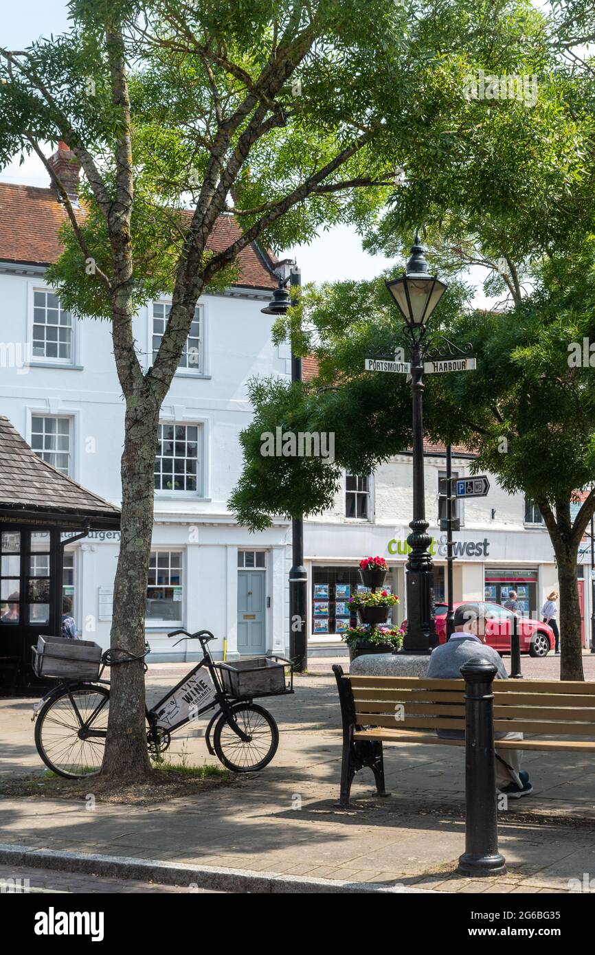 Emsworth village hi-res stock photography and images - Alamy