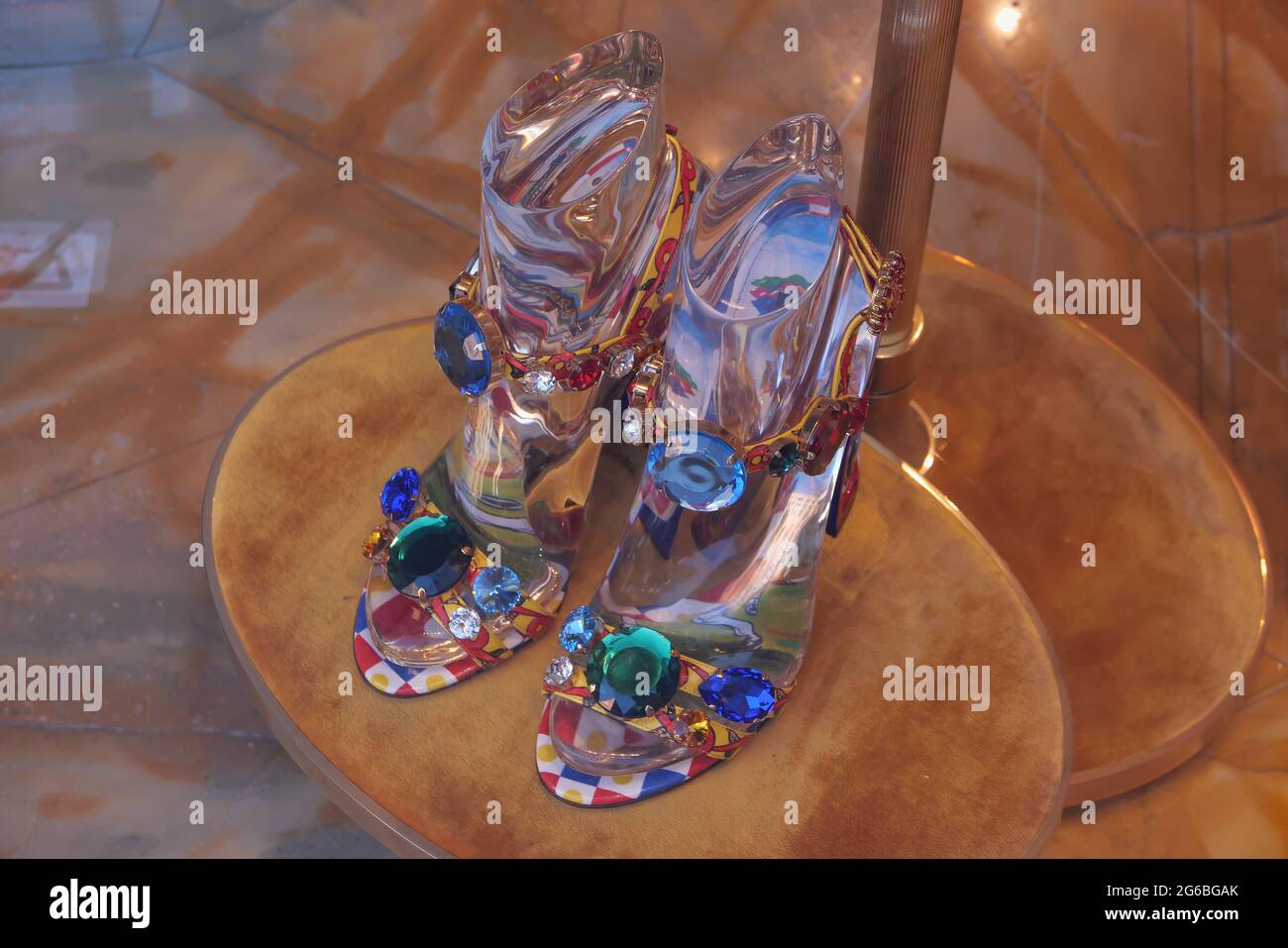 SHOES ON DISPLAY AT DOLCE&GABBANA BOUTIQUE IN SPAGNA SQUARE Stock Photo ...