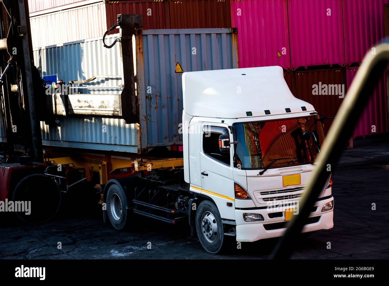 Spider container hi-res stock photography and images - Alamy