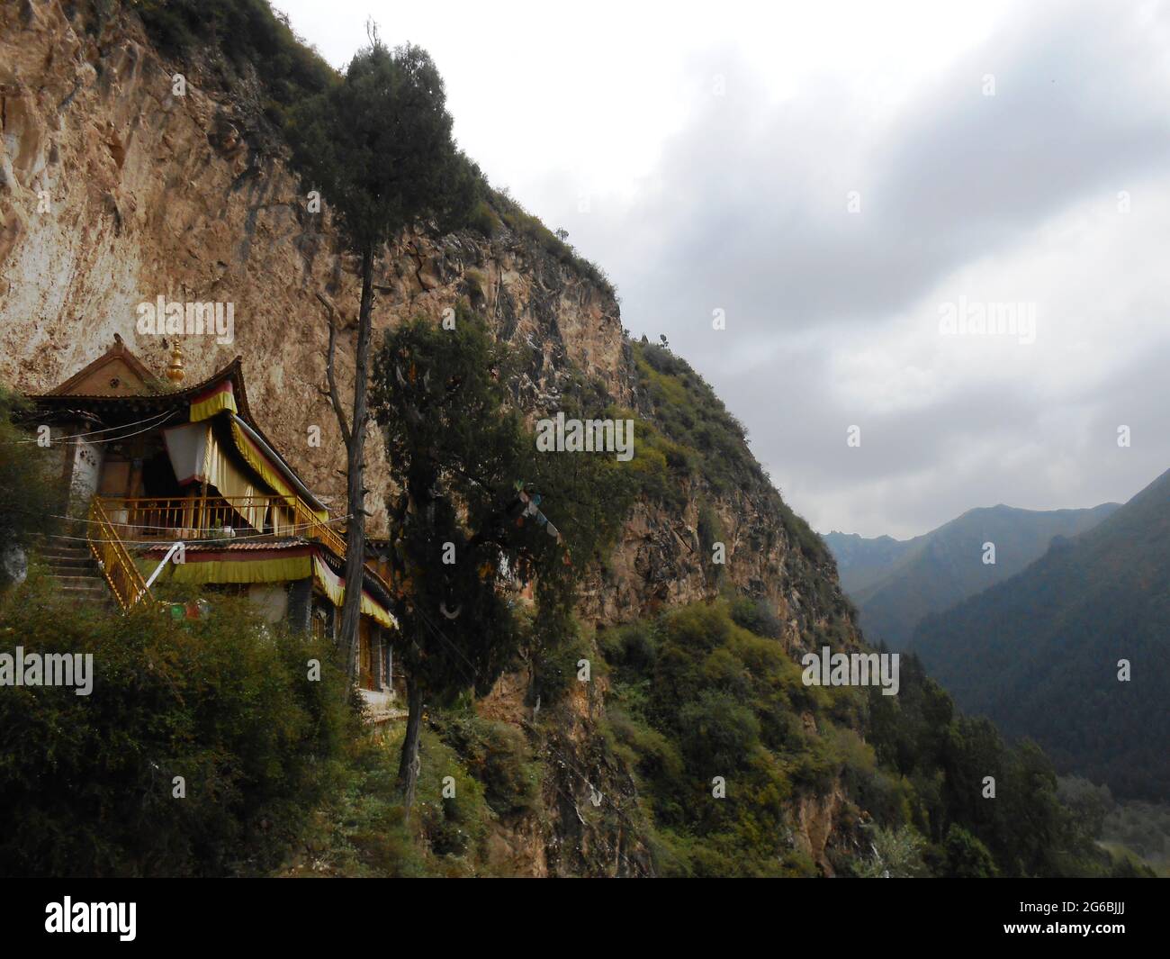 Youning temple hi-res stock photography and images - Alamy
